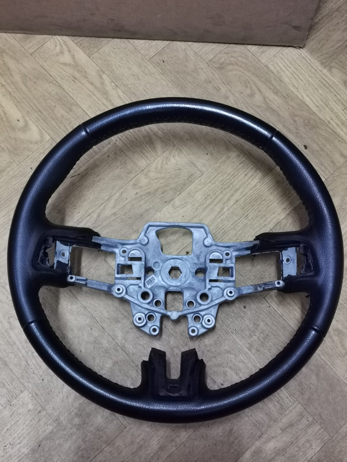 Volan piele Ford Mustang SH - Revizie Auto Service